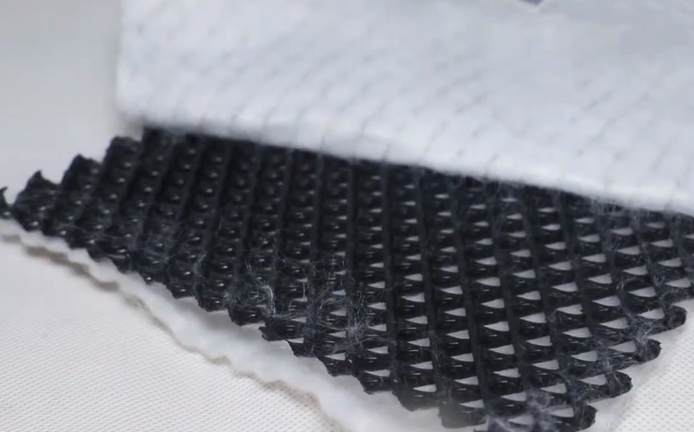 Geocomposite Adalah ? - Definisi, Fungsi dan Aplikasinya